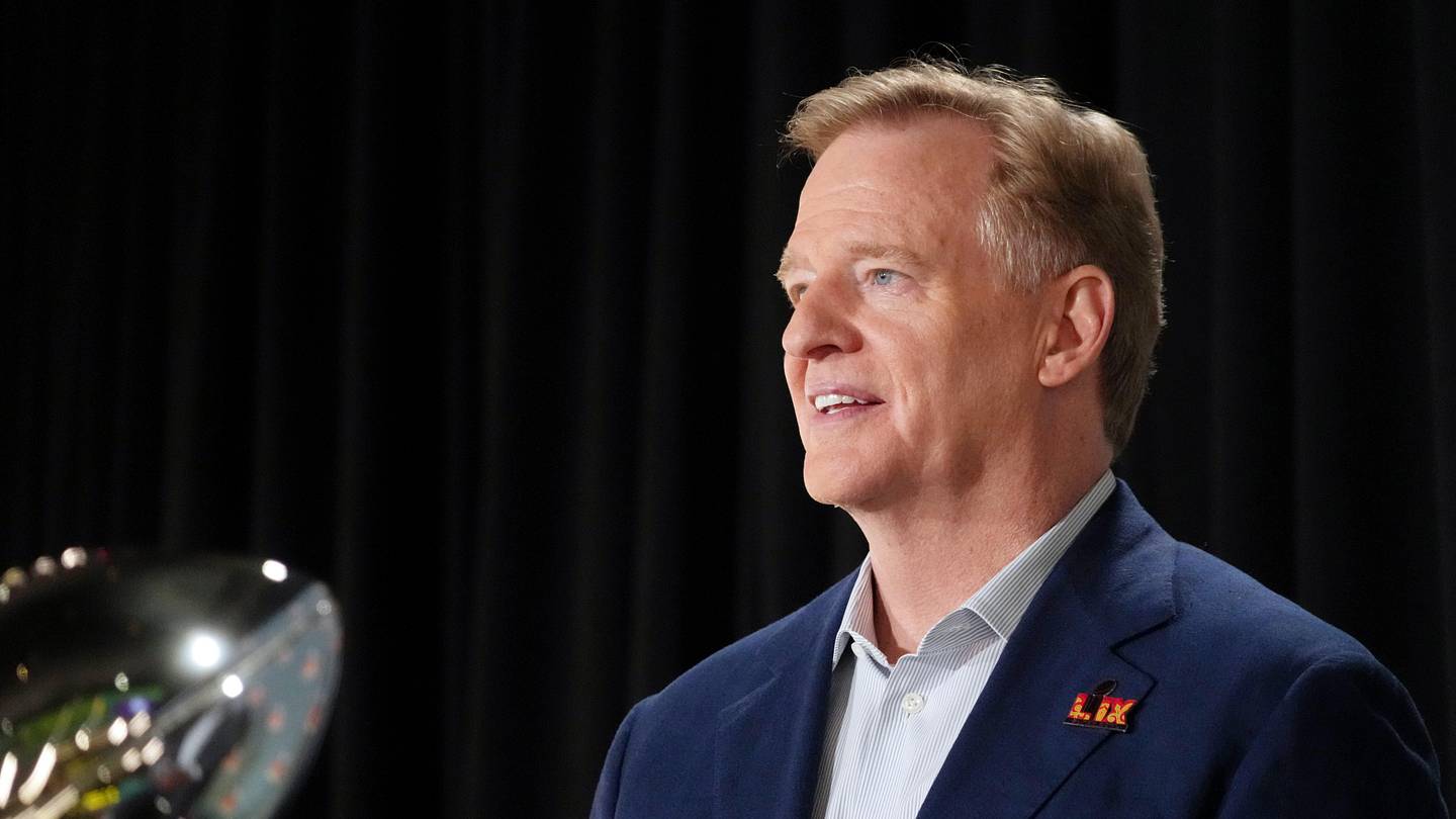 Roger Goodell Says Tom Brady ‘Calls Frequently’ About Balancing FOX ...