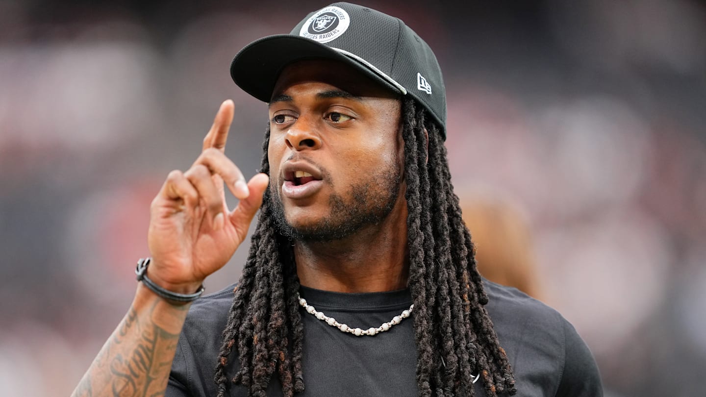 Antonio Pierce stirs the Davante Adams trade rumors pot with social media activity