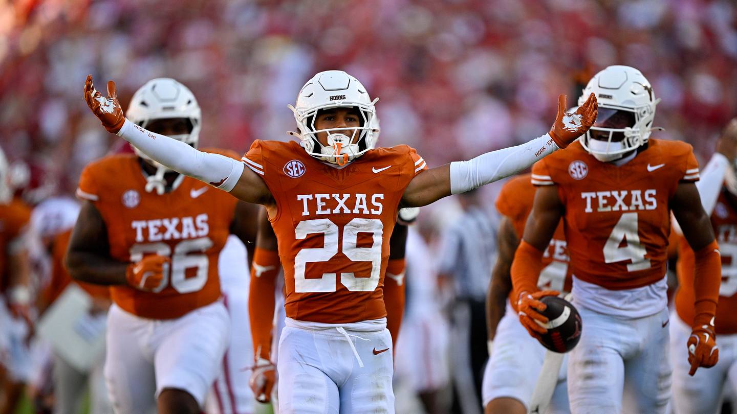 Texas Longhorns vs. Kentucky Wildcats Live Game Updates