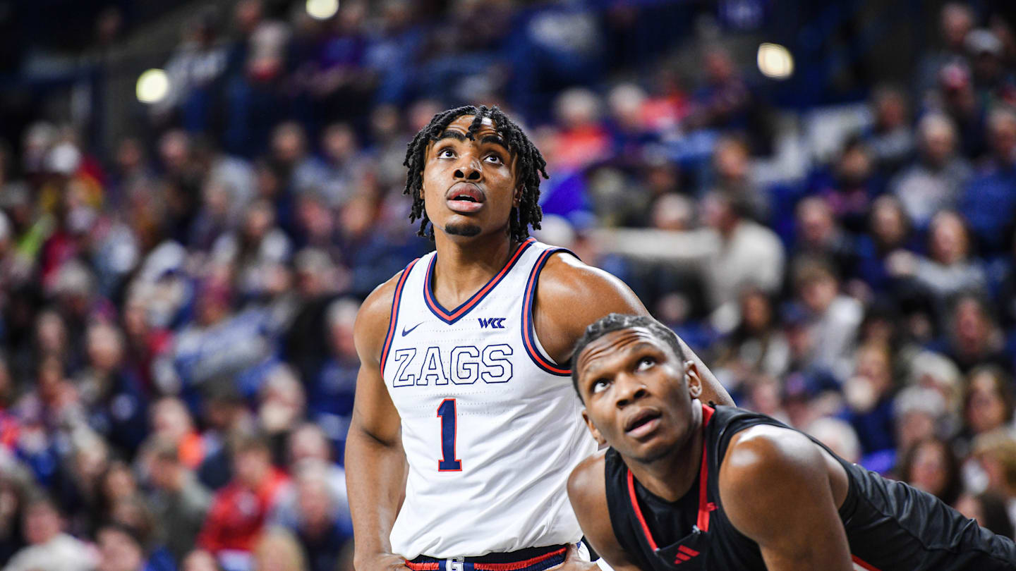 Gonzaga's Michael Ajayi plans to enter transfer portal