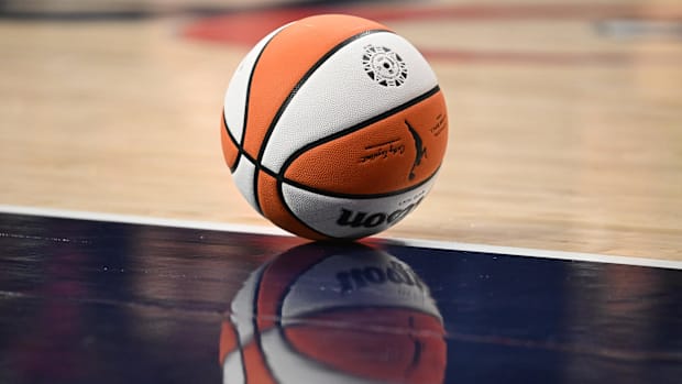 Why Phoenix Missed The Playoffs In 2001