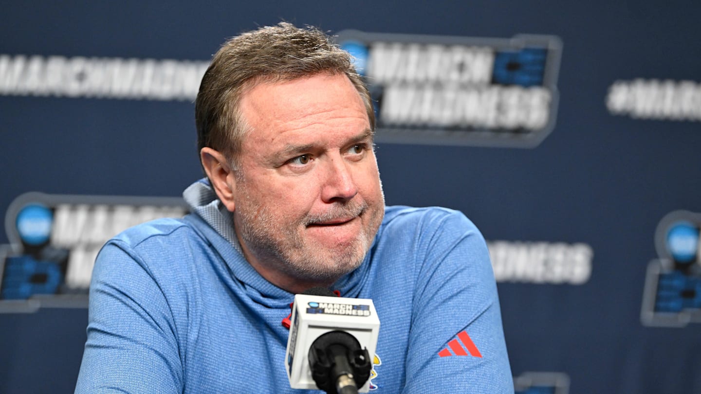 Kansas Basketball Recruiting: Bill Self Offers 2026 Twin Brothers