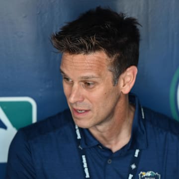 WATCH: Julio Rodriguez Robs Home Run, Aaron Goldsmith Gives Epic Call