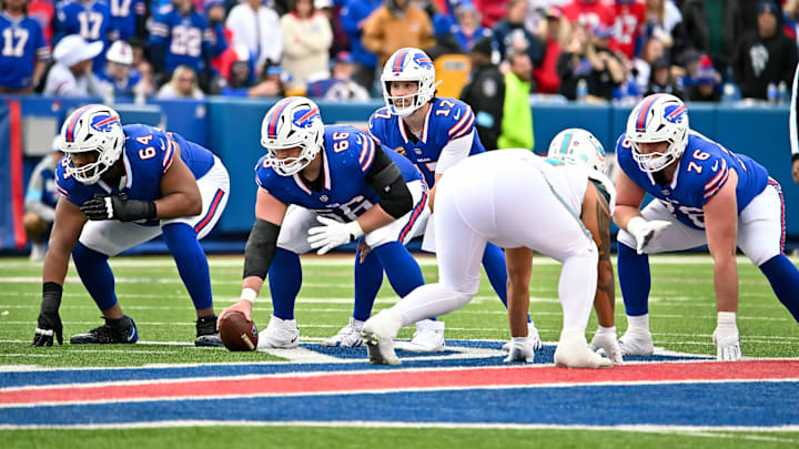 Buffalo Bills urged to extend offensive starter, but not the one you think