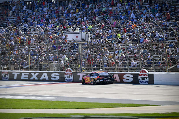 Dak Prescott, Dallas Cowboys stars check out NASCAR action at Texas ...