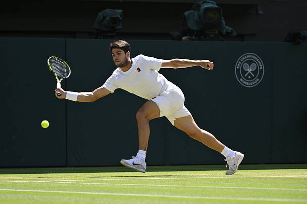 Shop Jannik Sinner and Carlos Alcaraz's Nike Wimbledon Outfits