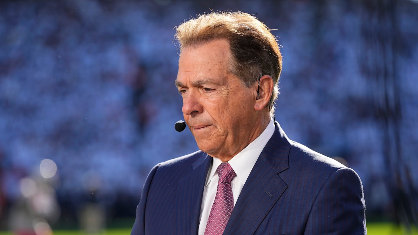 Notre Dame Fan Shane Gillis Pokes Fun at Nick Saban, Alabama on ...