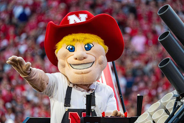 iu mascot