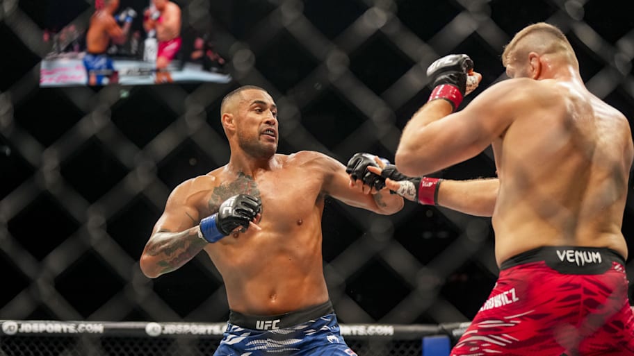 Ex-UFC champion sets the record straight on rumored title eliminator ...