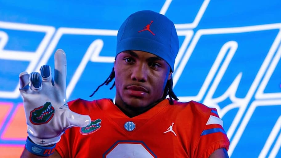 Florida Gators Officially Flip Oregon Ducks 5-Star Receiver Dallas ...