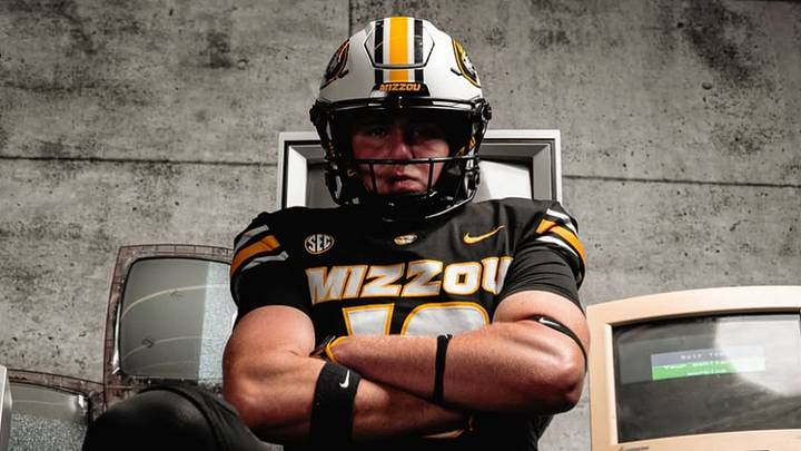Mizzou TE Commit Remains Focused in Middle of Historic High School Season