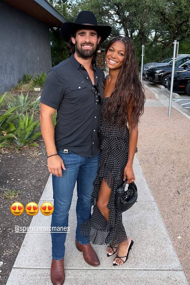 Olympic champ Gabby Thomas flaunts dramatic new look while crushing ...