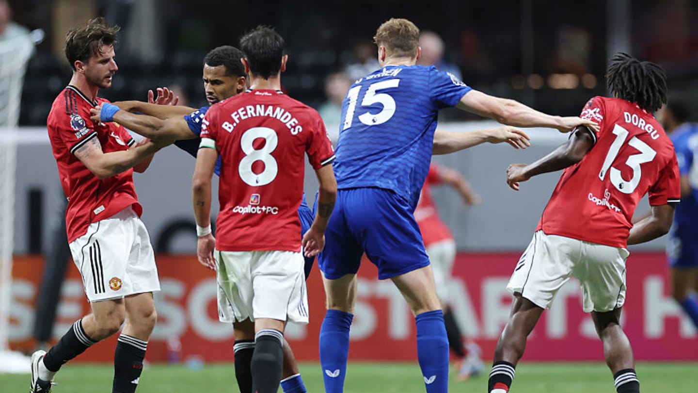 Man Utd Player Ratings vs. Everton: Red Devils Settle for 2–2 Draw in ...