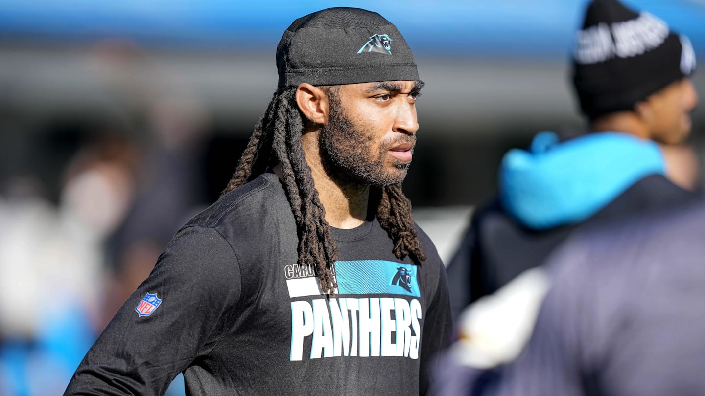 Pros and Cons of Panthers Signing CB Stephon Gilmore