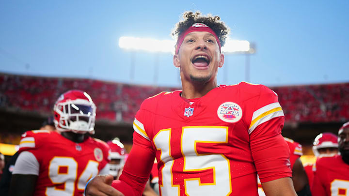 NFL Rumors: Chiefs trade pivot, Vikings blockbuster target, Raiders fire sale