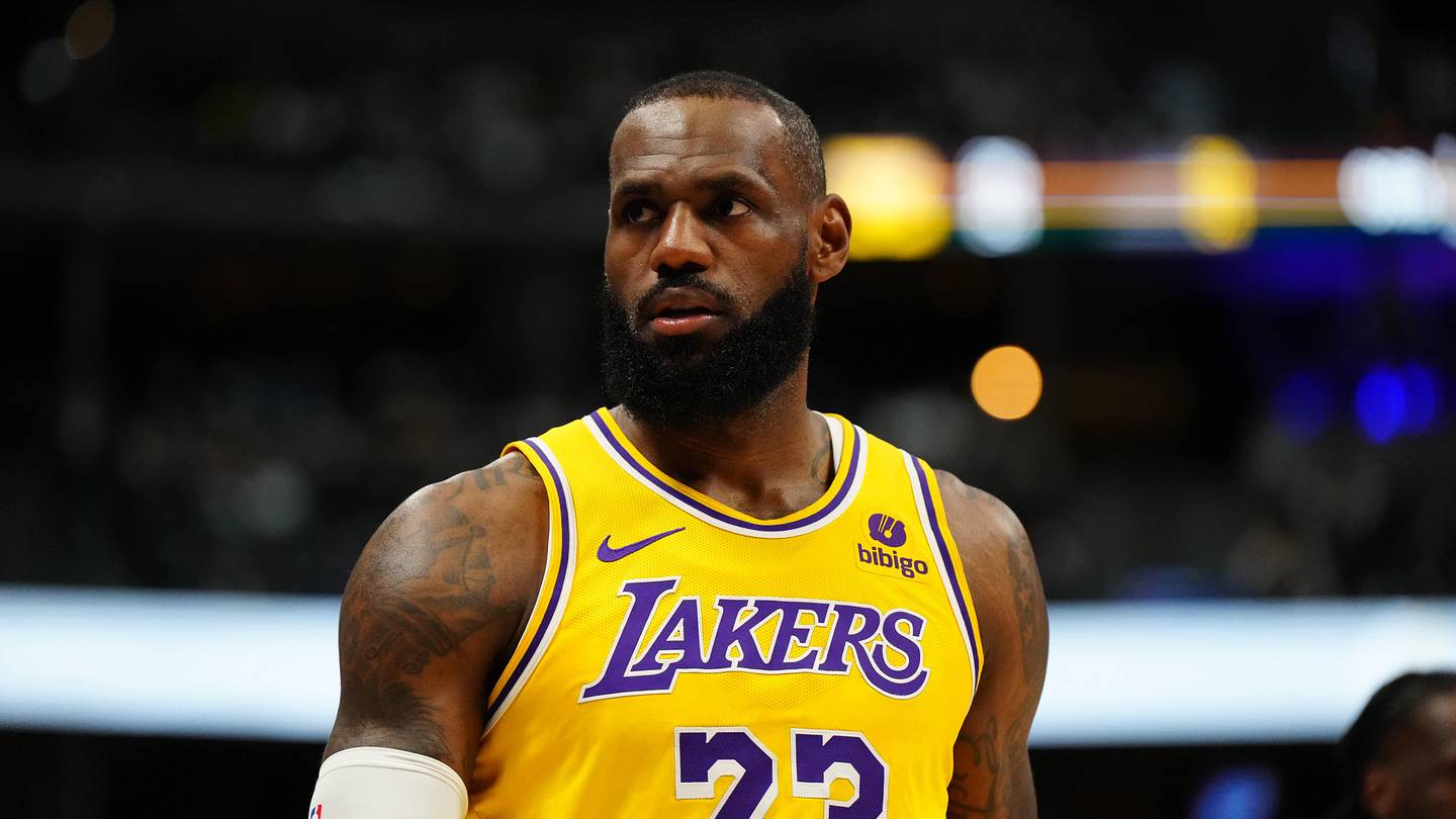 Lakers’ LeBron James Gave Blunt NSFW Answer on How Bronny Deals With ...