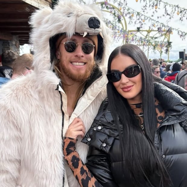 6-foot-4 George Kittle’s golf clubs are comically too small at American ...