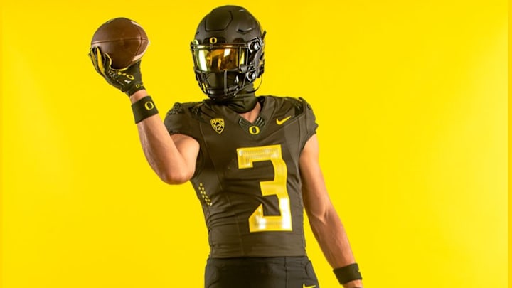 Oregon Ducks Recruiting: Can Dan Lanning Flip 5-Star Kansas State ...