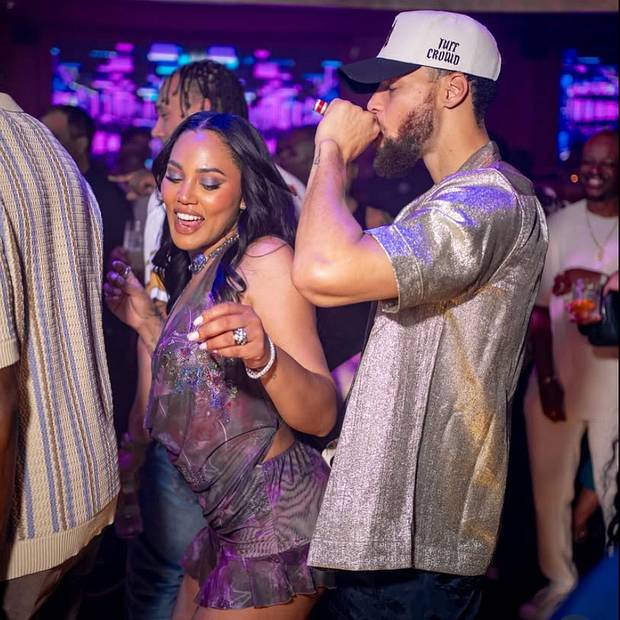 Stephen Curry’s wife Ayesha shows off pickleball skirt playing in ...