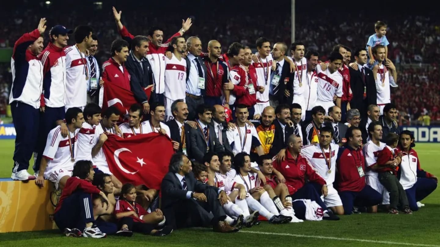 World Cup Countdown: 4 Weeks to Go - Turkish Delight, 2002's Unlikely ...