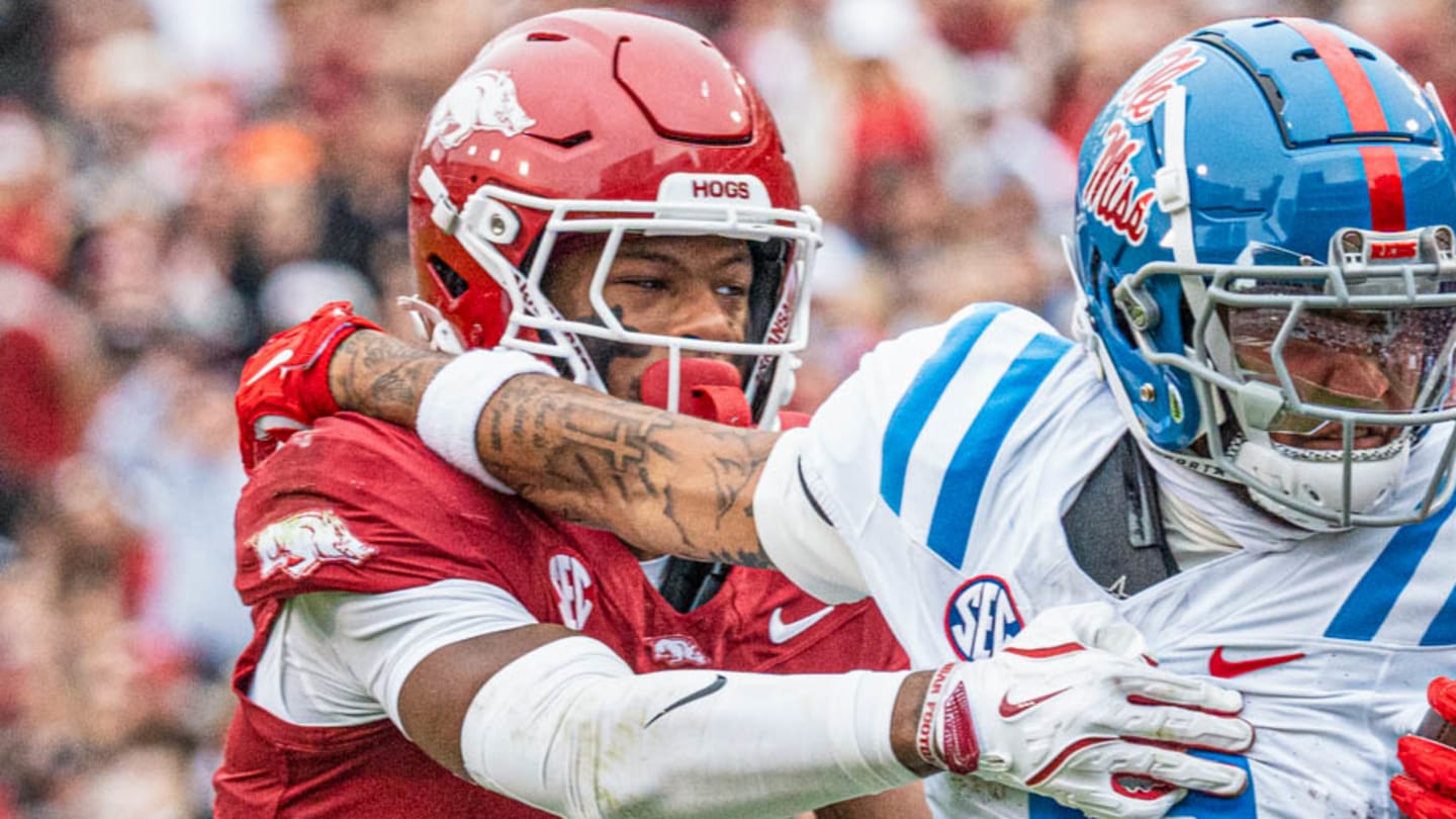 Razorbacks' Nightmare: Hogs' Secondary Facing Texas Offense