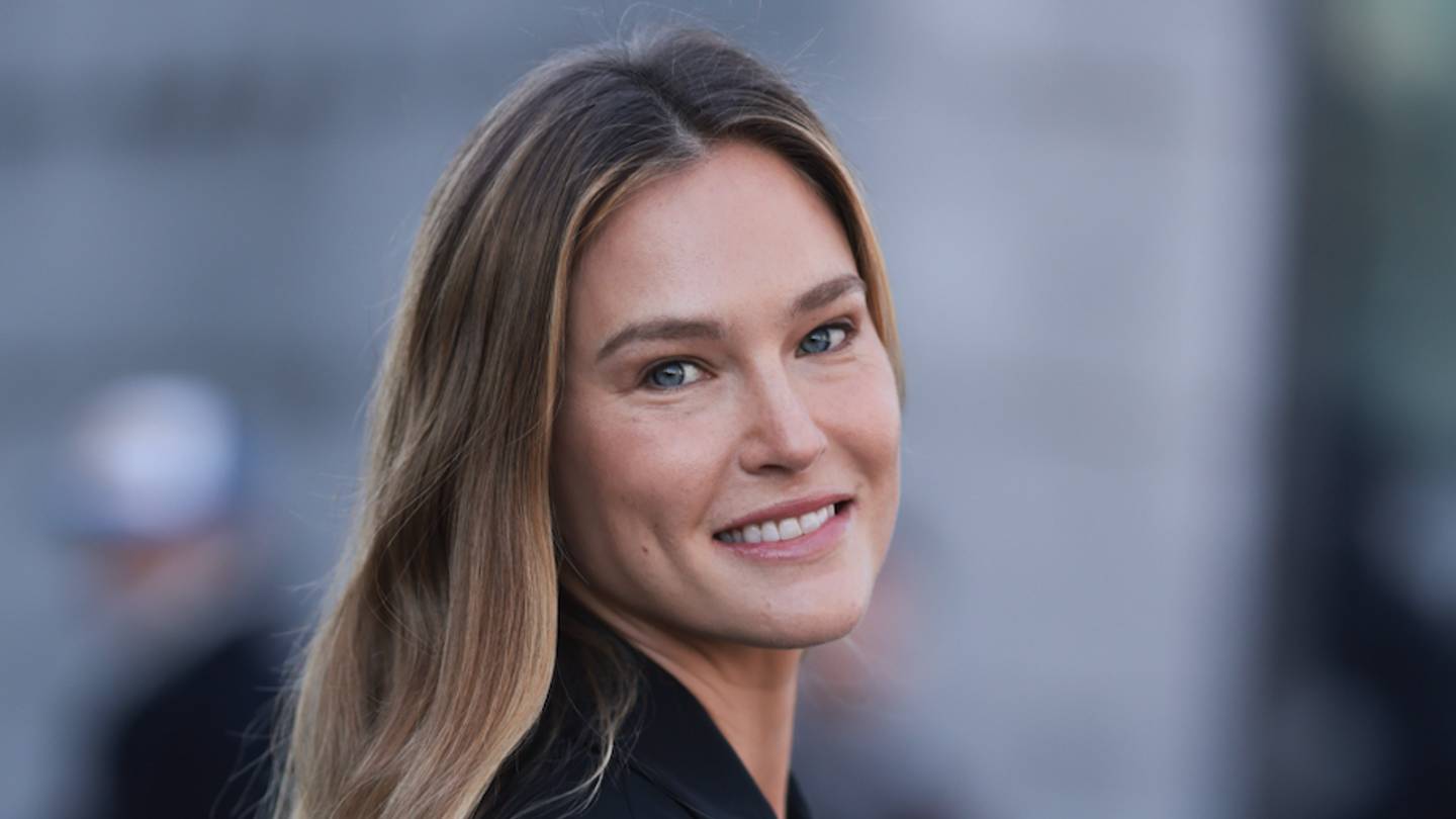 Bar Refaeli Shares Her Extra Sporty, Ab-Baring Take on Tenniscore
