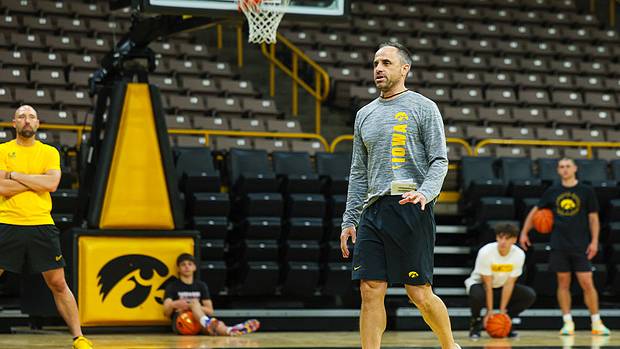 Iowa Hawkeyes HC Wants Team to Play With Edge