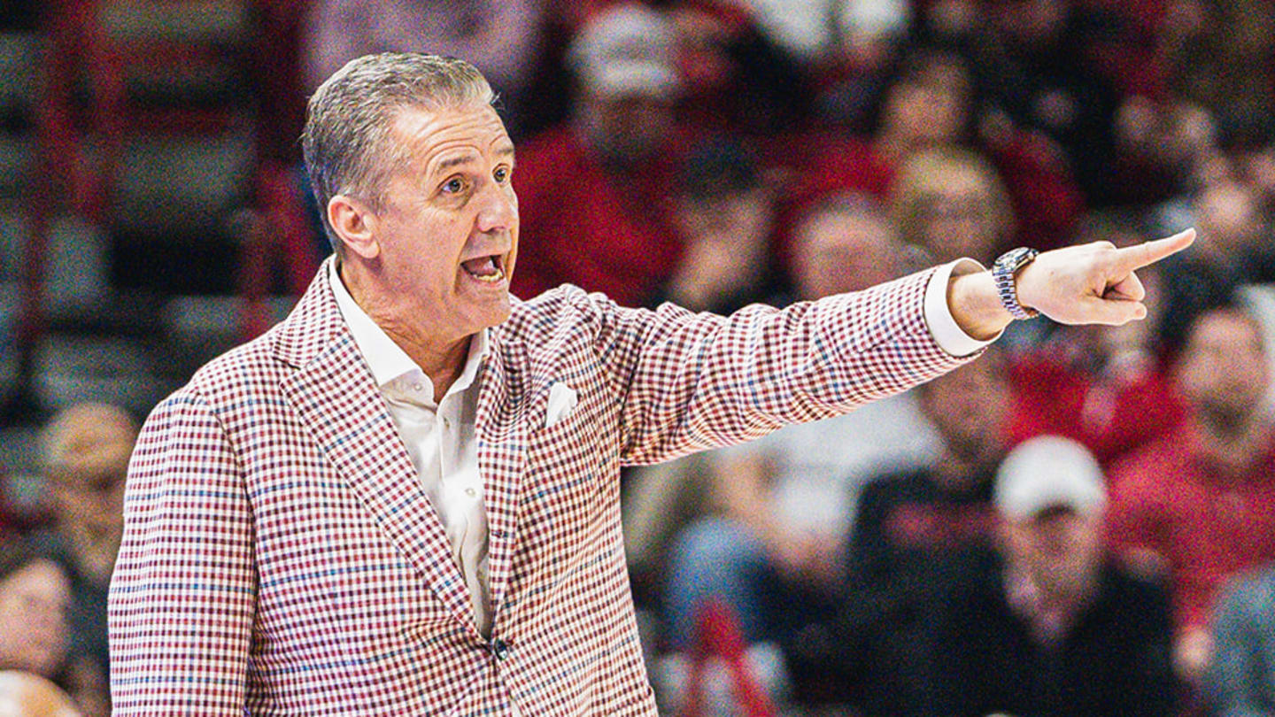 Arkansas Overcomes Slow Start, Beats LSU Inside Bud Walton