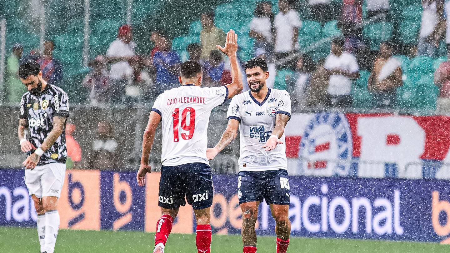 Bahia ganha do Botafogo, hat-trick, Pepa demitido e mais destaques do ...