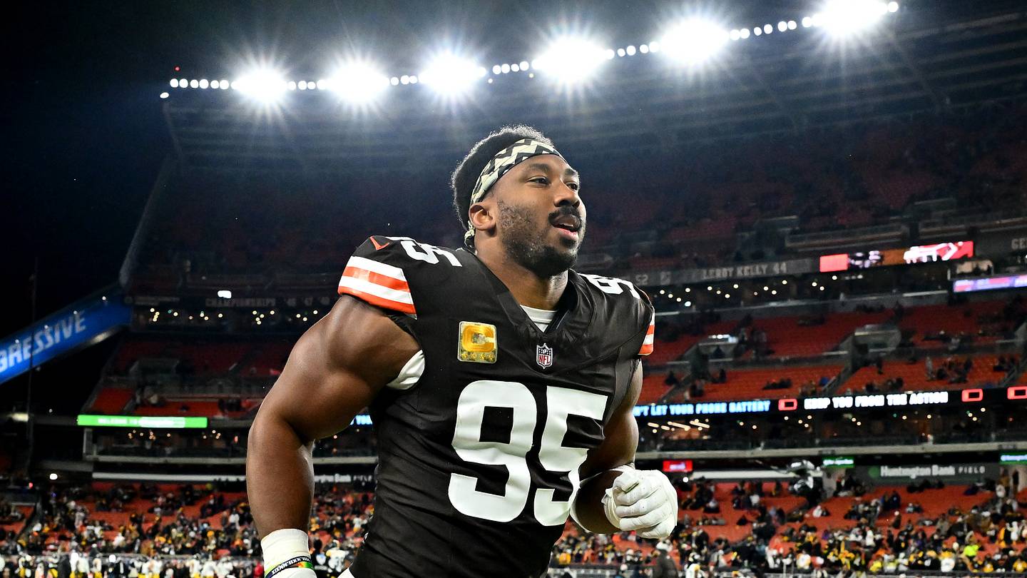 Myles Garrett's contract rumors light fire under Steelers to act fast ...