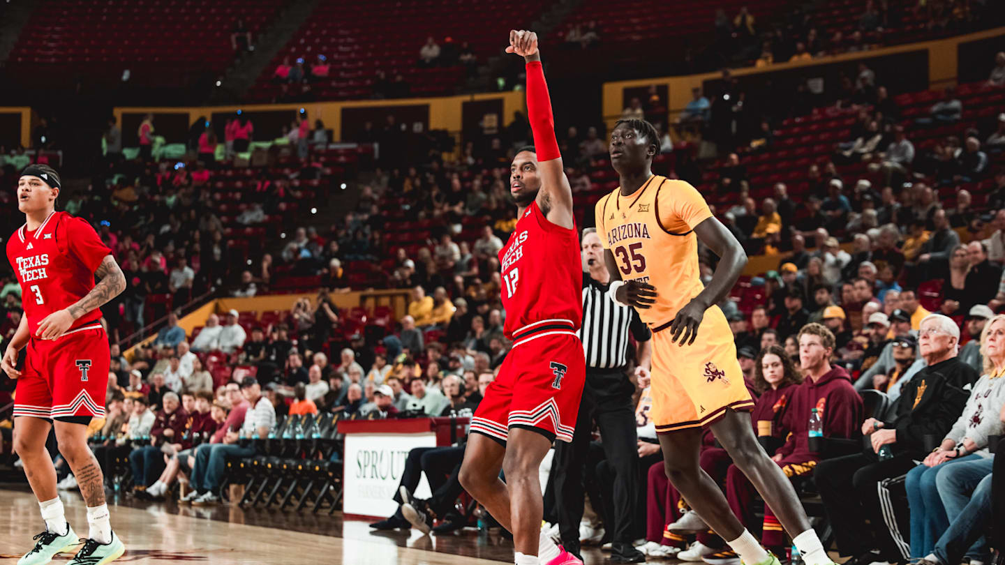 Arizona State Stuns Texas Tech, Toppin Leaves Game With Injury