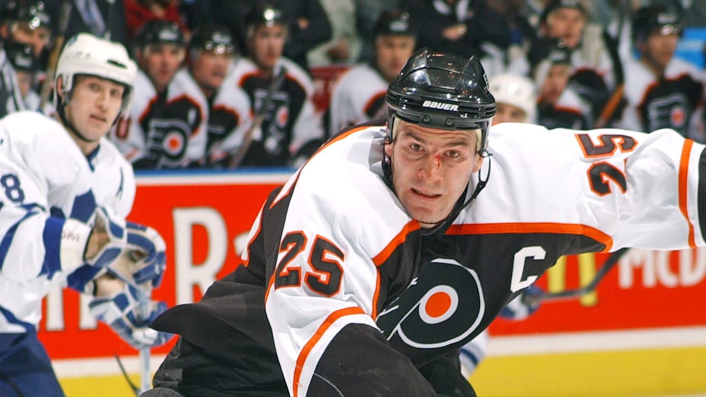 A redesign for the Philadelphia Flyers black jerseys