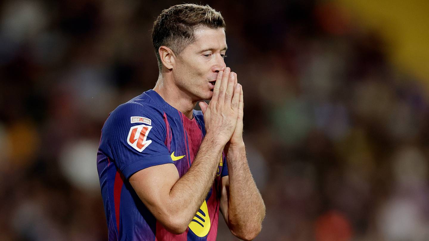 Barcelona Shoot for the Stars With ‘First Choice’ Robert Lewandowski ...