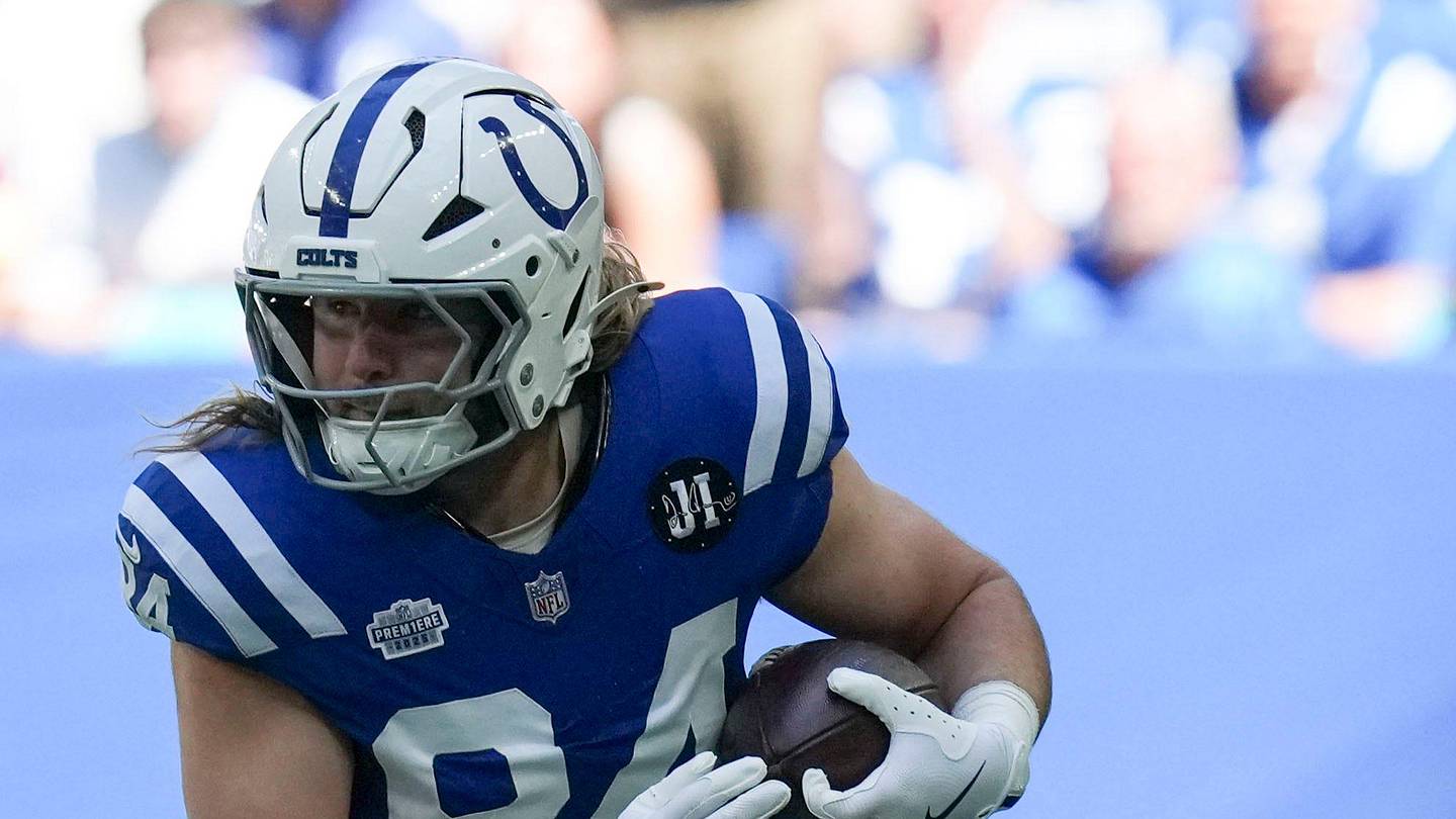 Colts' biggest winner from bashing of Dolphins is crystal clear