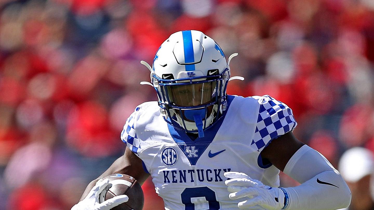 Louisville Adds Former Kentucky Wildcat Transfer Izayah Cummings