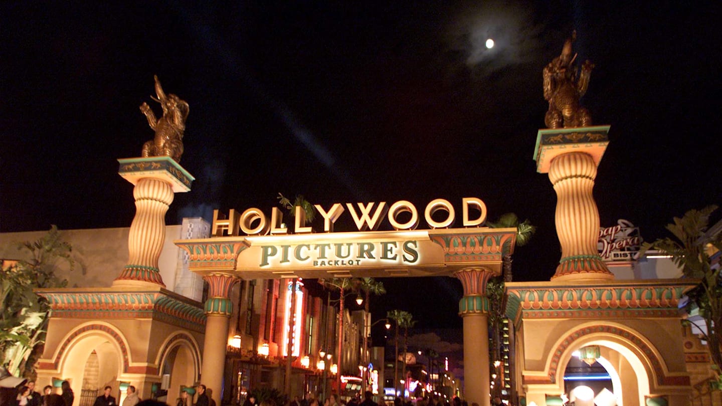 Superstar Limo: The story behind the worst Disney ride ever