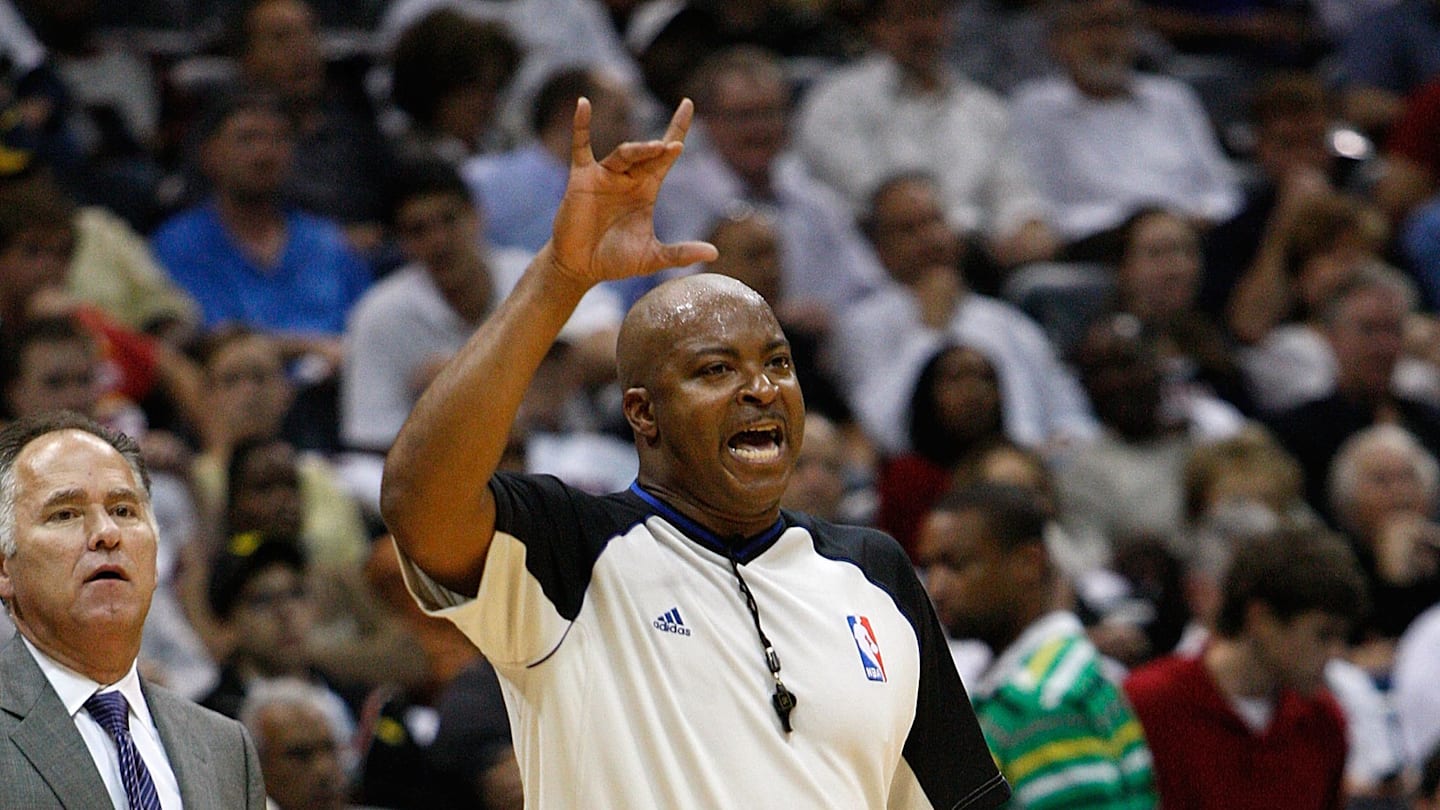 Ref Olandis Poole’s controversial past scrutinized after Kentucky ...