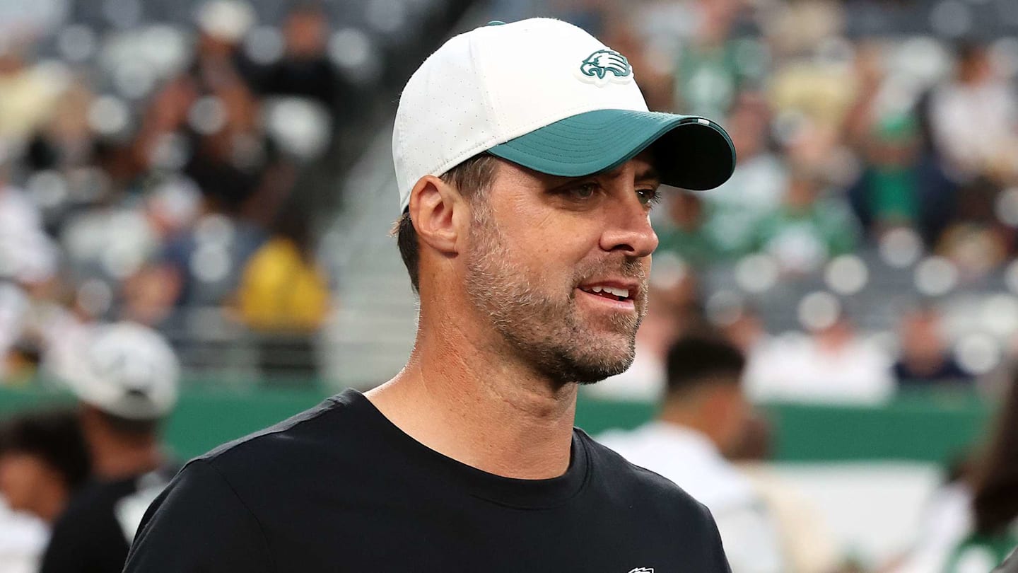 Kevin Patullo threw Eagles offensive line under the bus despite Week 1 win