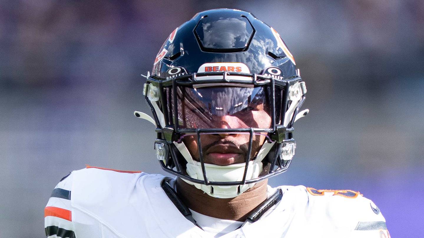 Bears have no business letting $15 million leader walk in free agency