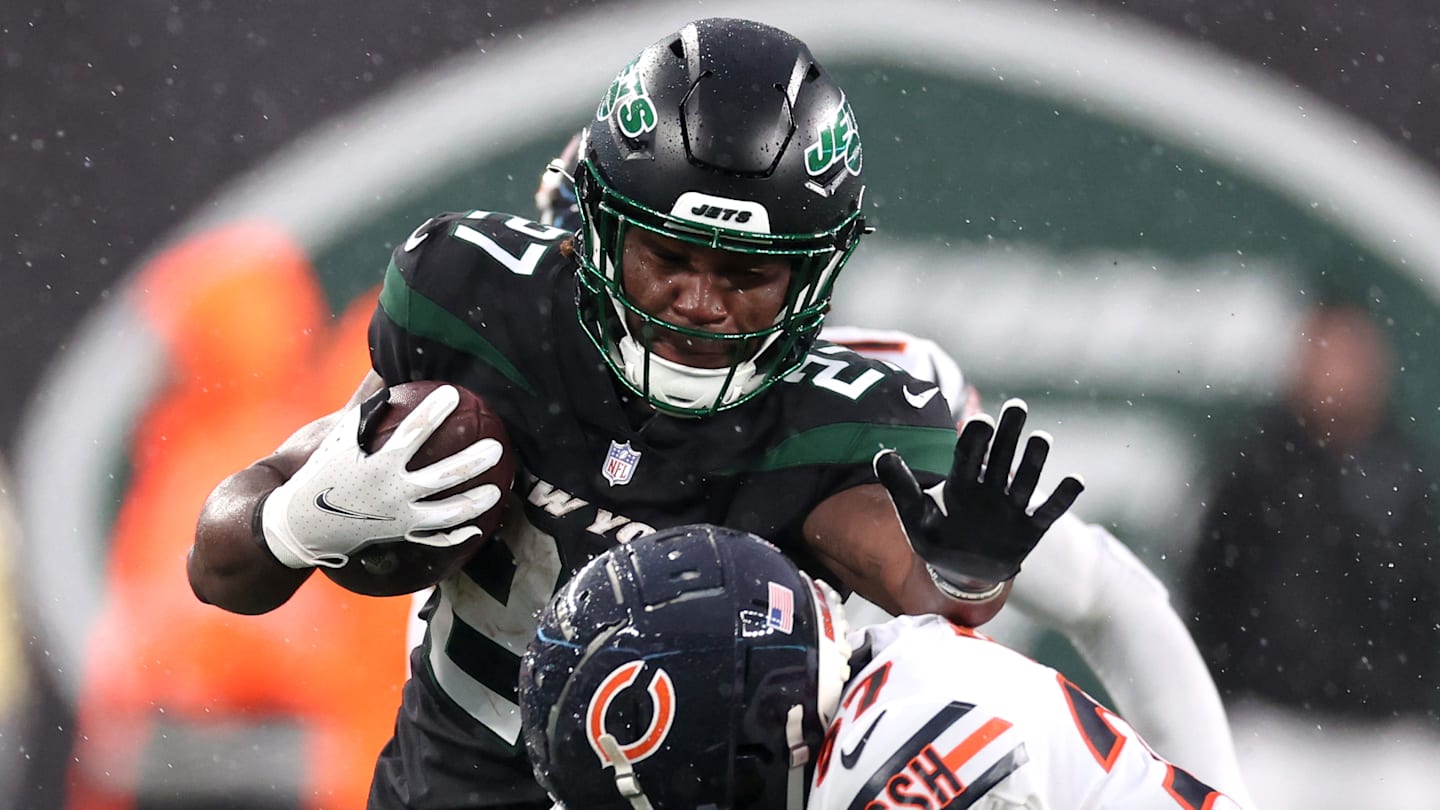 NY Jets plan to stick with Zonovan Knight even with Michael Carter ...