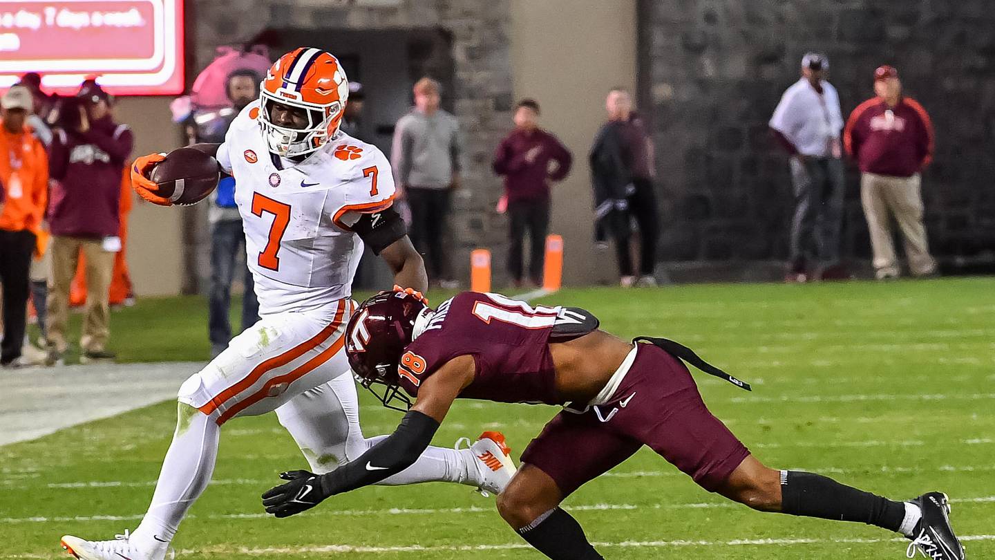 The Rundown: Hokies' Offensive Woes Hurdle Them Into Double-Digit Loss ...