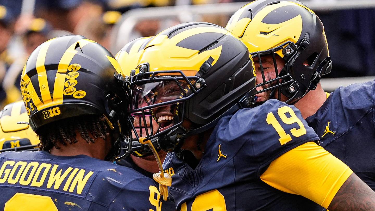 Complete guide to Michigan vs. Wisconsin: How to watch, odds, weather ...