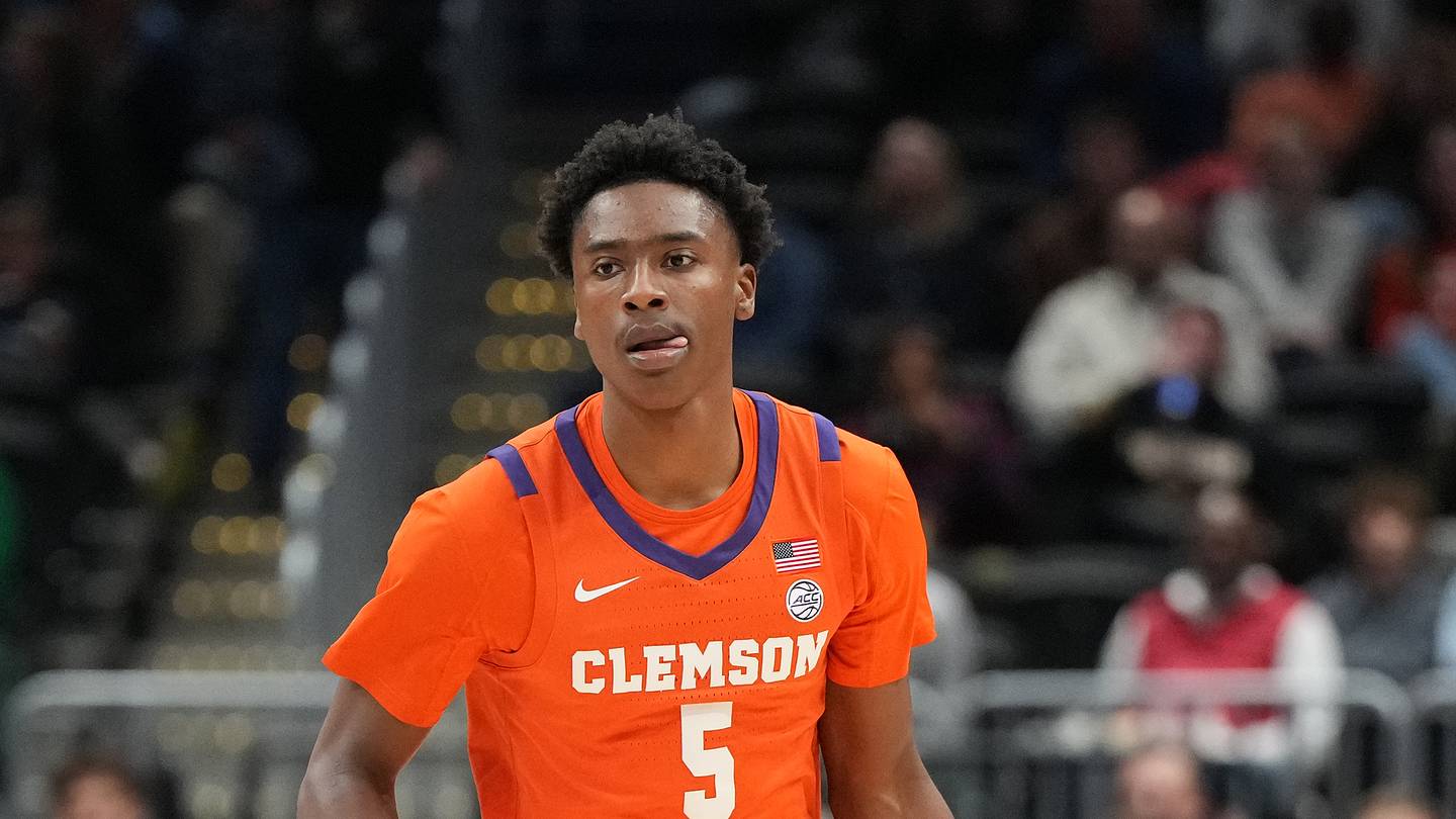 This Clemson Freshman Could Bring An End To WVU Basketball's Perfect Season