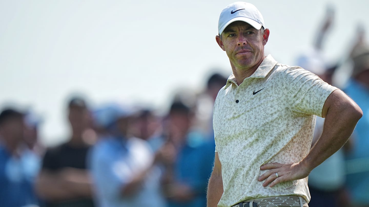 Rory McIlroy Fights to Make the Cut at the U.S. Open