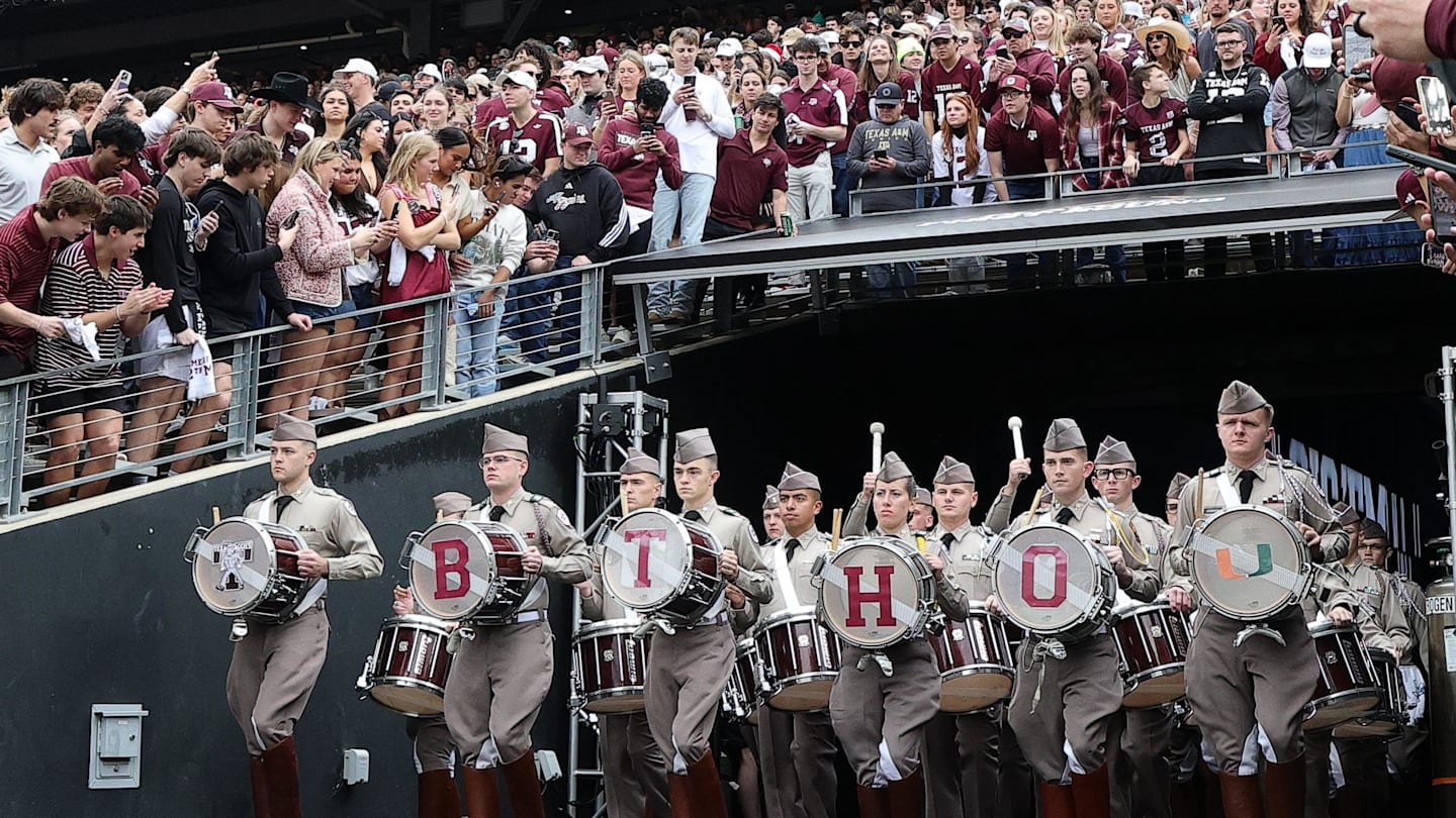 Texas A&M police going viral for eye-opening citations during Miami-CFP ...