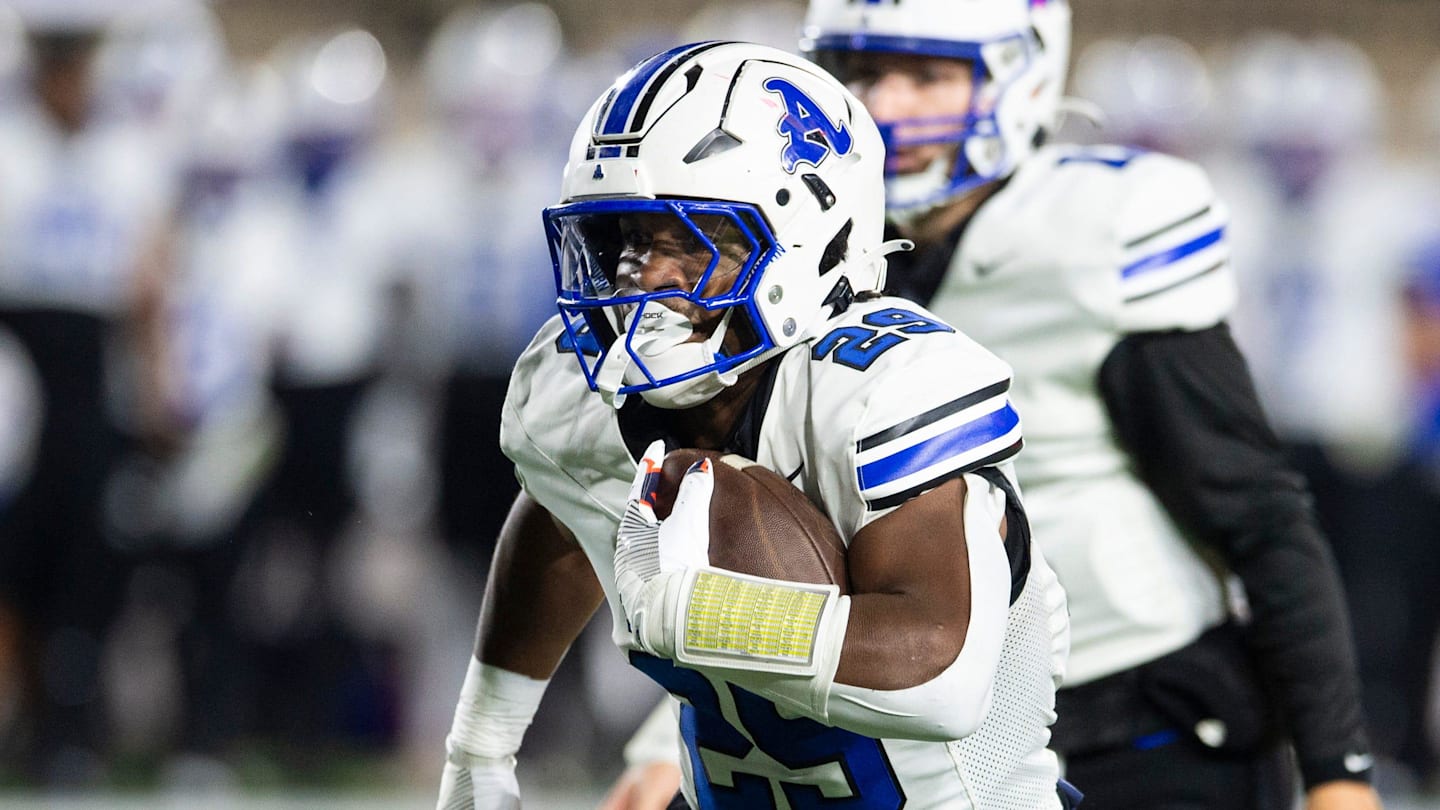 2025 running back Omar Mabson commits to Auburn football