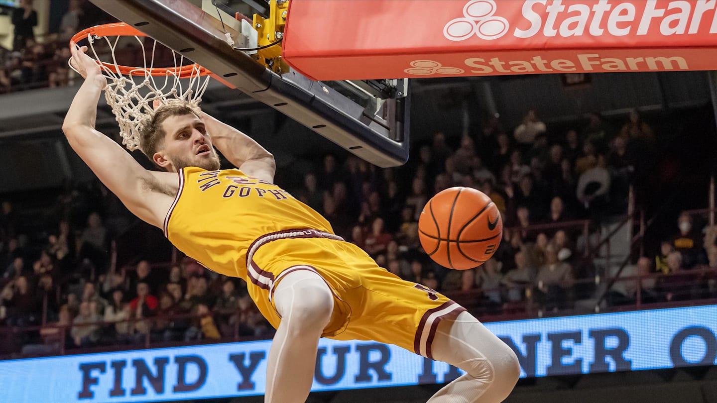 Adjusting expectations: Is it time to get excited about Gophers hoops?