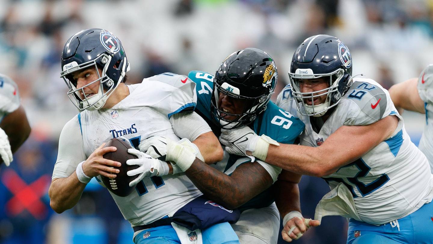 Jaguars Banking Big on Maason Smith in 2025
