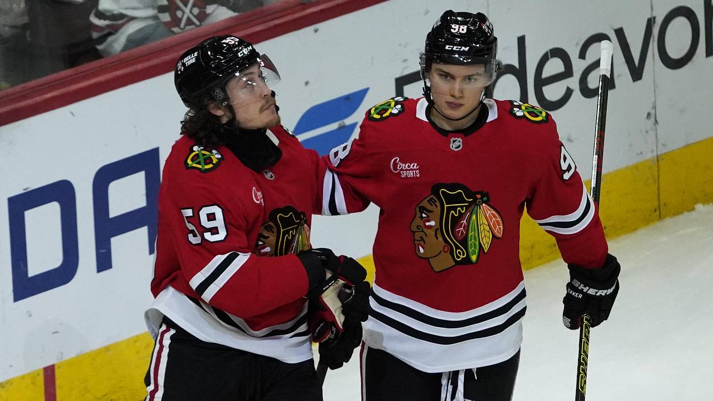3 things the Chicago Blackhawks must figure out over the rest of the season