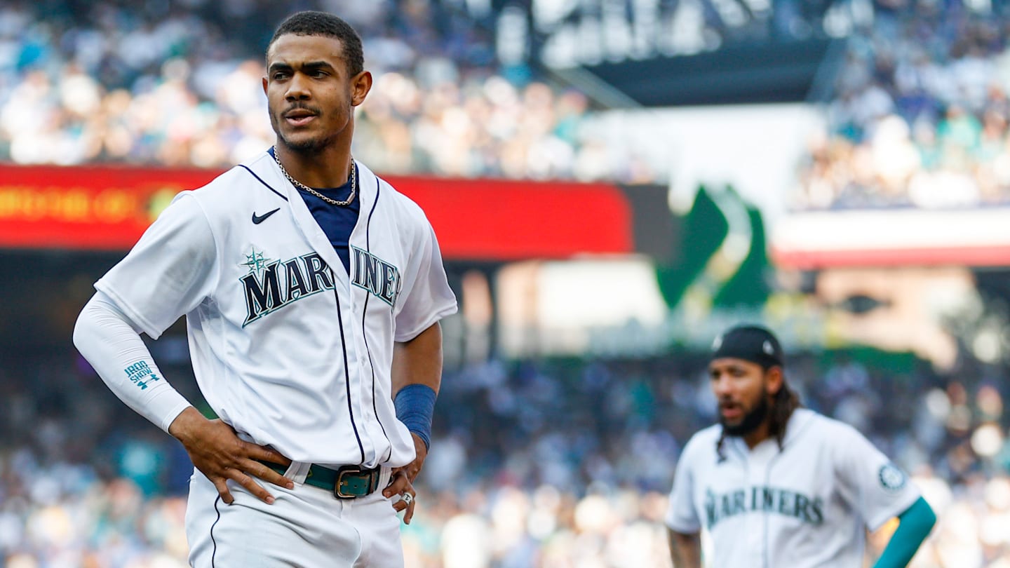 4 Mariners red flags fans must be aware of heading into 2025 season